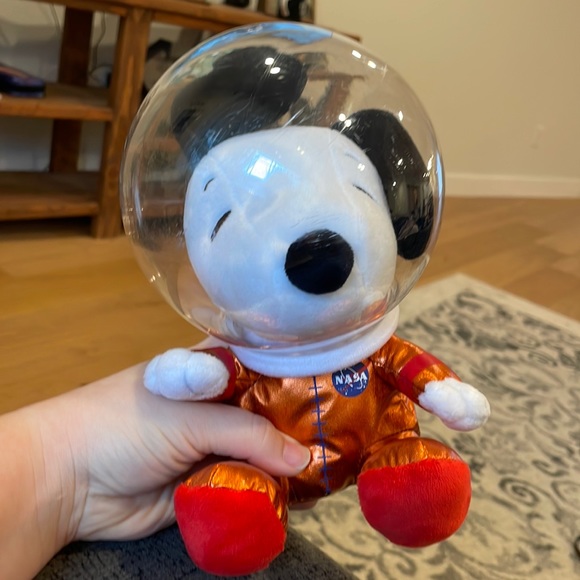 Hallmark | Other | Snoopy Hallmark Nasa 5th Anniversary Astronaut ...
